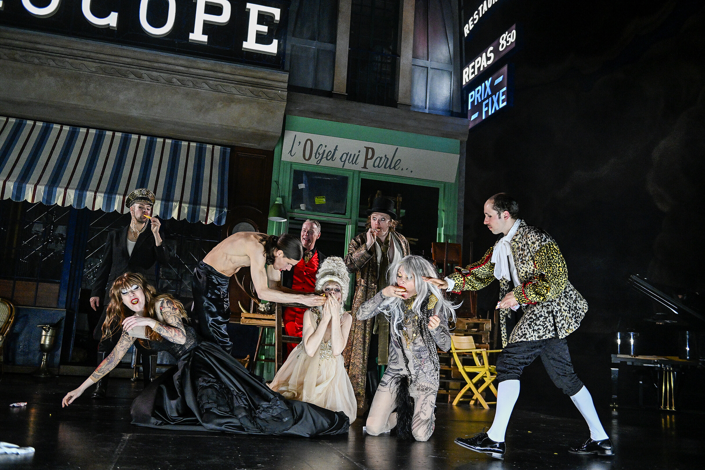 Dantons Tod, von Georg Büchner unter Verwendung von DER AUFTRAG von ...