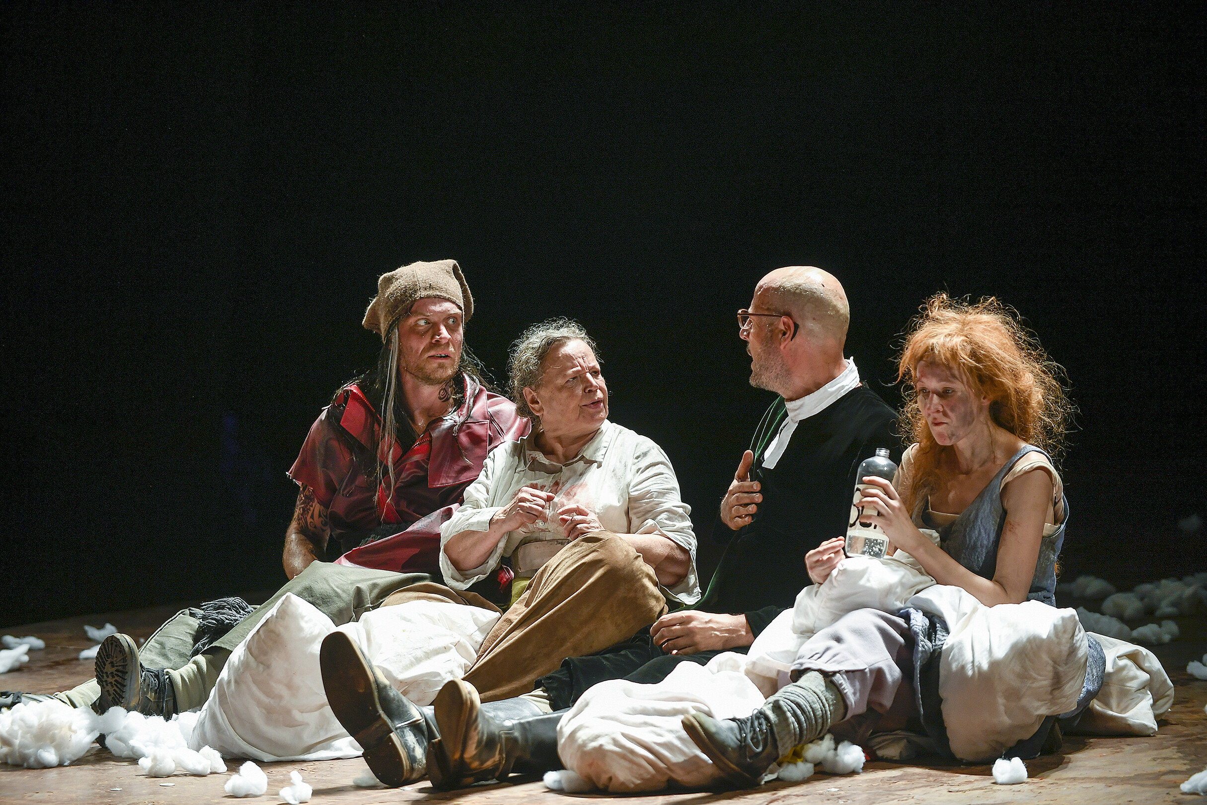 Mutter Courage und ihre Kinder, Eine Chronik aus dem Dreißigjährigen ...