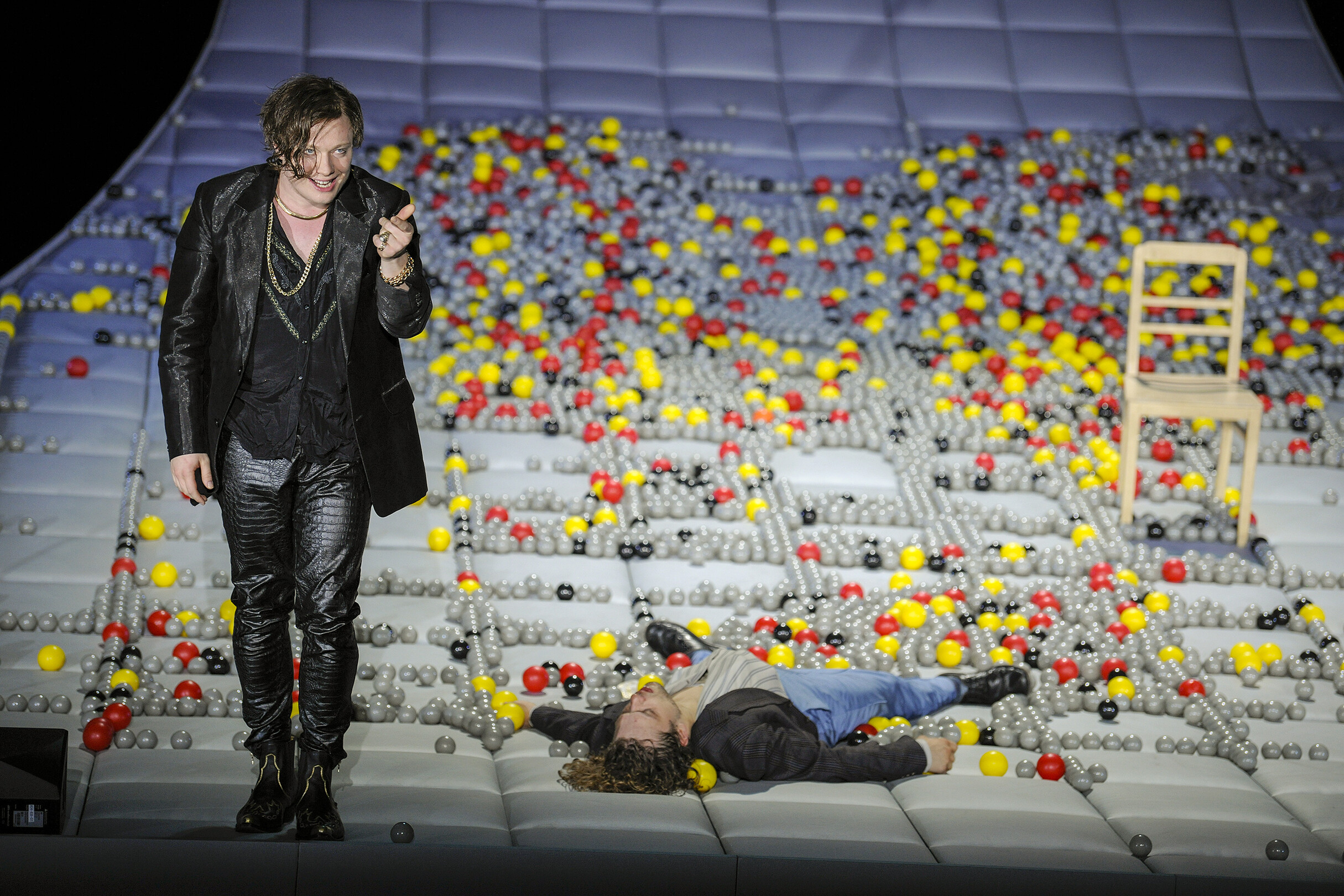 Jannik Hinsch | Staatsschauspiel Dresden